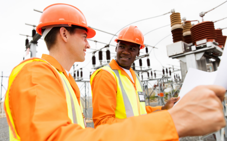 Choose the Best Electrician Uniform for Your Needs | Uniform Tailor